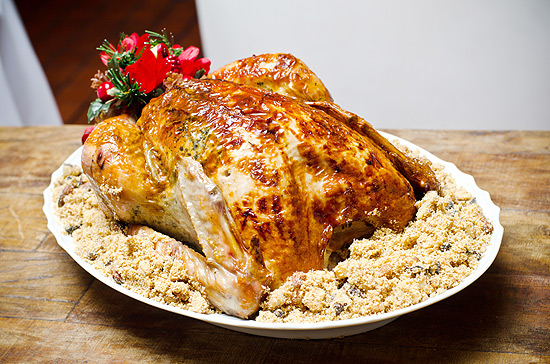 Peru ao molho rôti - Receitas - Comida - Folha de S.Paulo