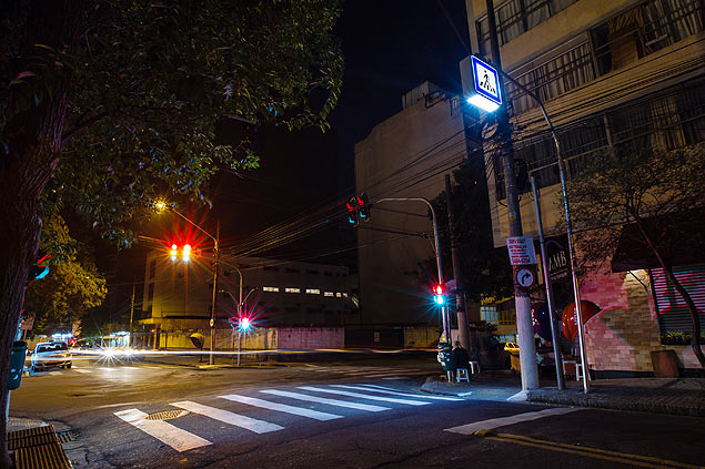 CET promete investir R$ 2 milhões em luminosos de travessia em SP - 02 ...