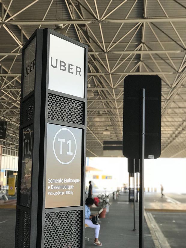 DANIEL SARMENTO: Perigo à vista: Congresso, Uber e táxis - 24/10/2017 ...