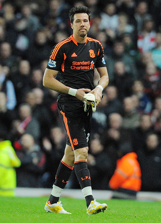 Doni deixa o Liverpool e acerta com o Botafogo-SP - 31/01/2013 ...