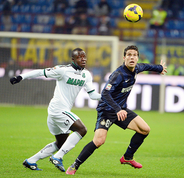 Hernanes estreia com assistência, e Inter de Milão vence pelo Italiano ...