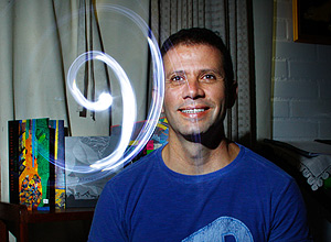 Ilustrador Roger Mello adora experimentar novidades e coleciona prêmios ...