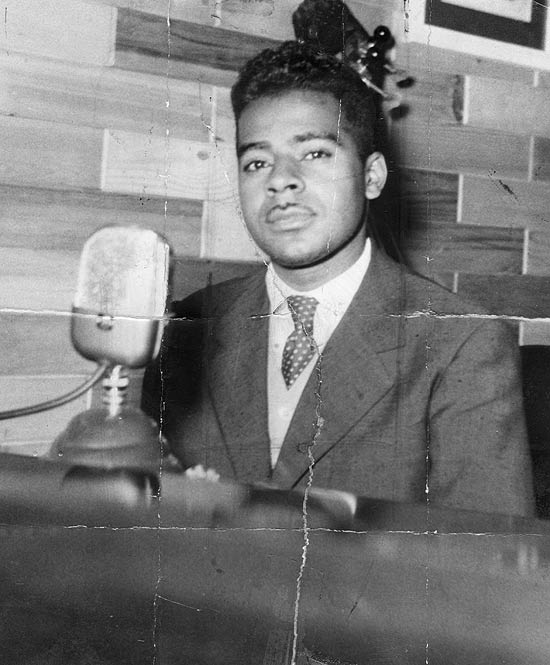 Folha.com - Ilustrada - Gravações inéditas de Johnny Alf surgem em CD ...