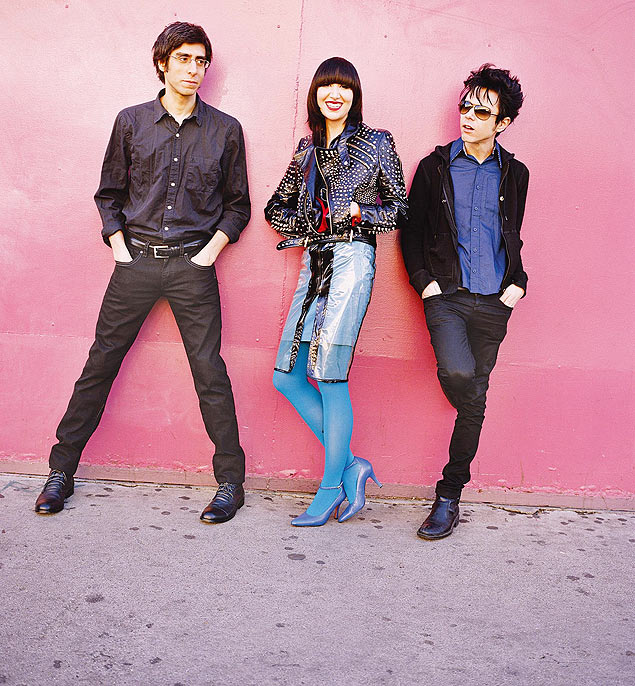 Yeah Yeah Yeahs pede que fãs fotografem menos e aproveitem mais os ...