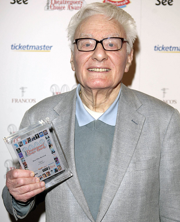 Morre o dramaturgo britânico Peter Shaffer, autor de 'Amadeus' - 06/06 ...