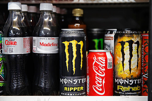 Coca-Cola anuncia compra de fatia de 16,7% na Monster Beverage - 15/08 ...