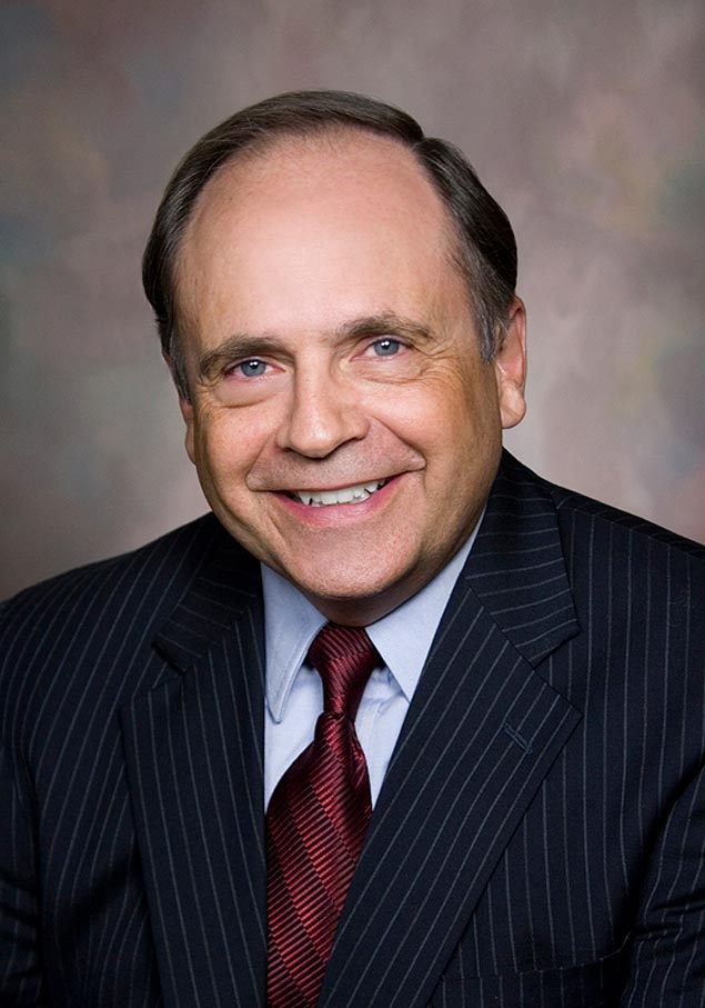 Americano que ficou 300 dias em cativeiro no Iraque evita polêmica ...