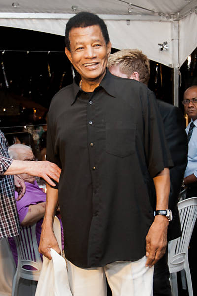 Folha de S.Paulo - Internacional - Es - Cultura - Muere a los 75 años ...