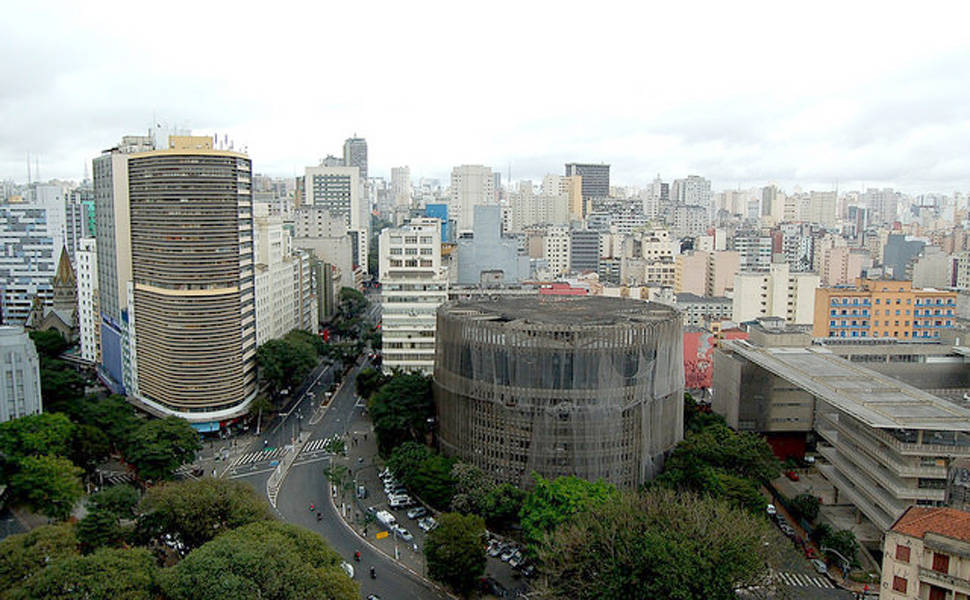 Poupatempo da Luz deixa prédio da polícia em SP, que será reformado ...