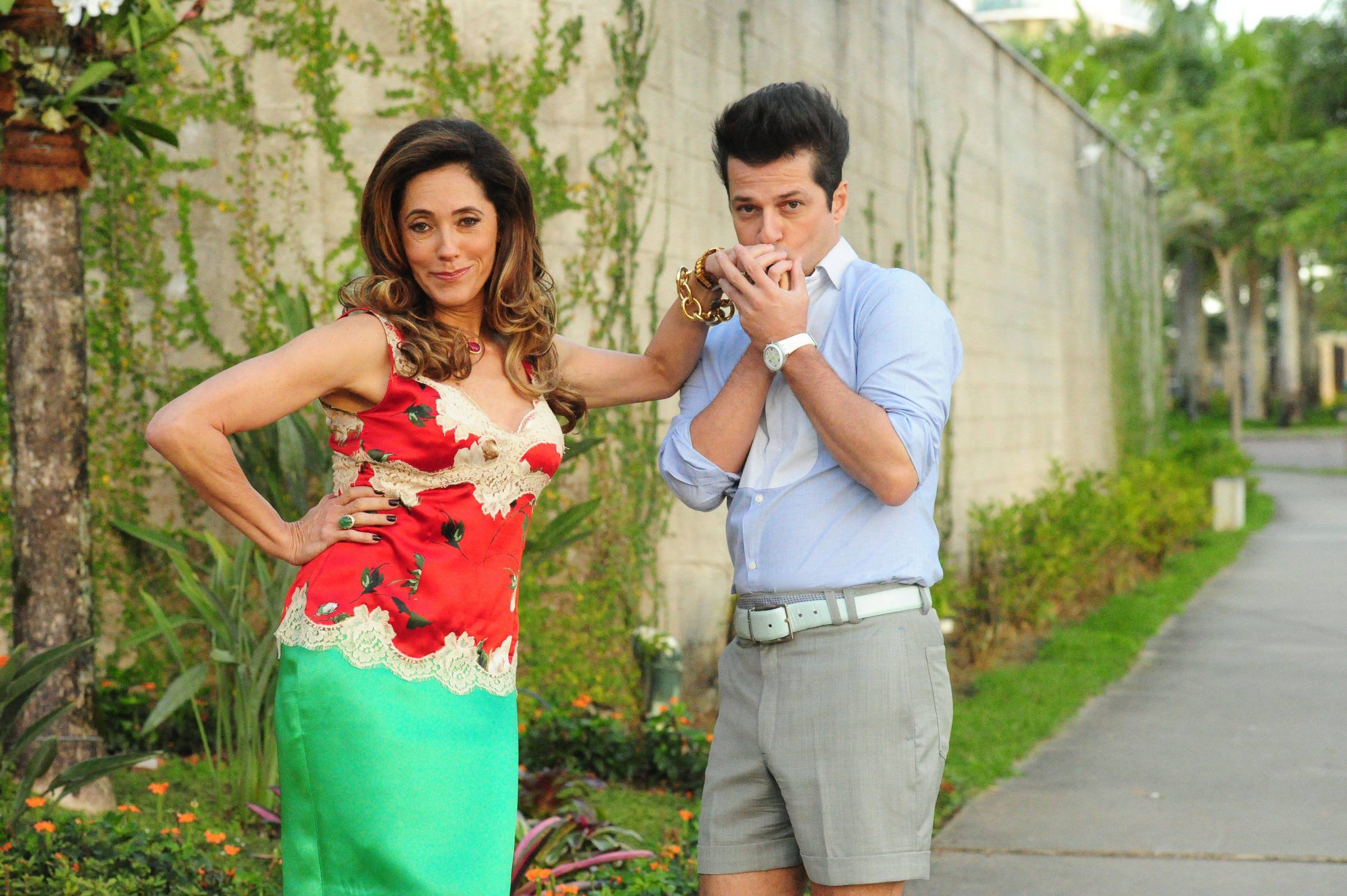 Fora da Globo, Aguinaldo Silva e Wolf Maya têm novela reprisada - 23/03 ... Fora da Globo, Aguinaldo Silva e Wolf Maya têm novela reprisada - 23/03 ...