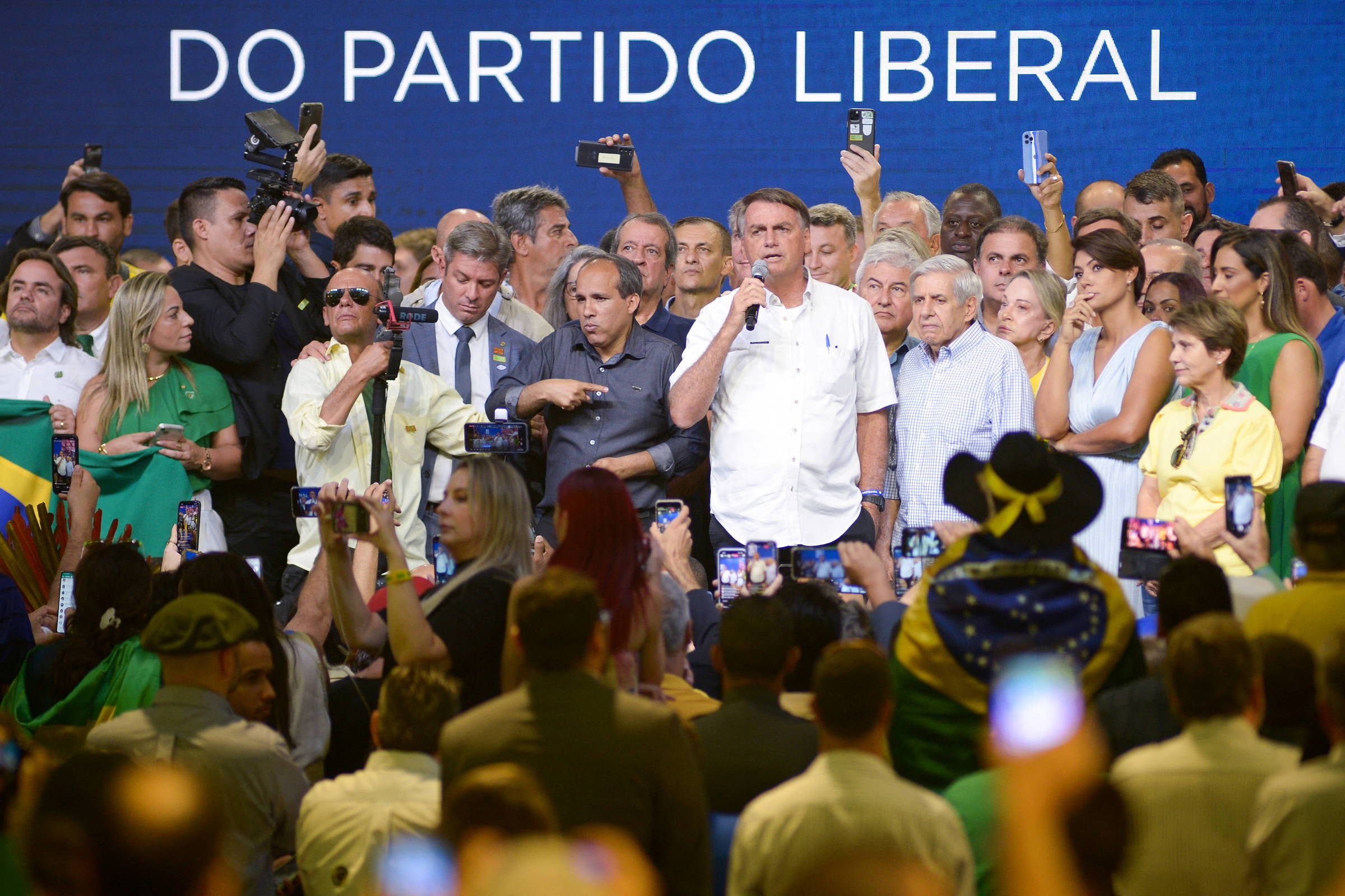 Capadocianas : Joel Pinheiro da Fonseca A riqueza do liberalismo ... Capadocianas : Joel Pinheiro da Fonseca A riqueza do liberalismo ...