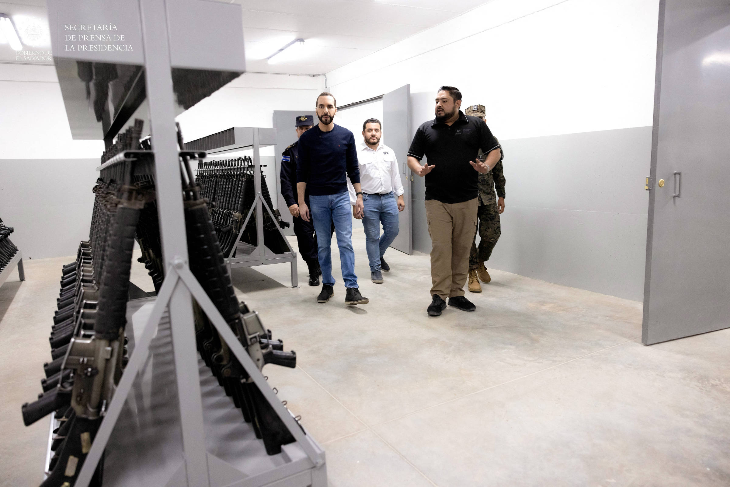 El Salvador inaugura megaprisão para 40 mil detentos - 01/02/2023 ... El Salvador inaugura megaprisão para 40 mil detentos - 01/02/2023 ...