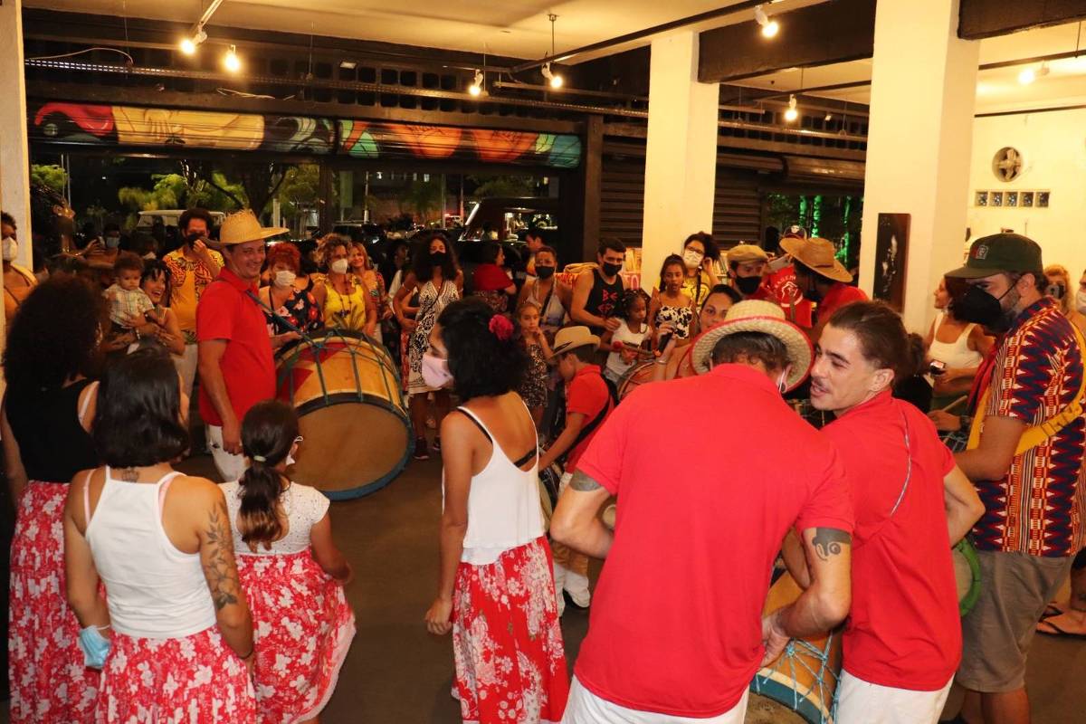 Conheça ocupações de SP, como 9 de Julho e Ouvidor 63 - 11/05/2023 ... Conheça ocupações de SP, como 9 de Julho e Ouvidor 63 - 11/05/2023 ...