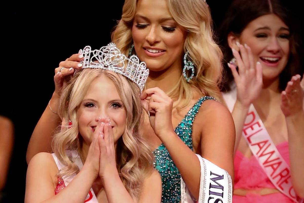 Adolescente Com Síndrome De Down Vence Concurso De Miss 17 05 2024