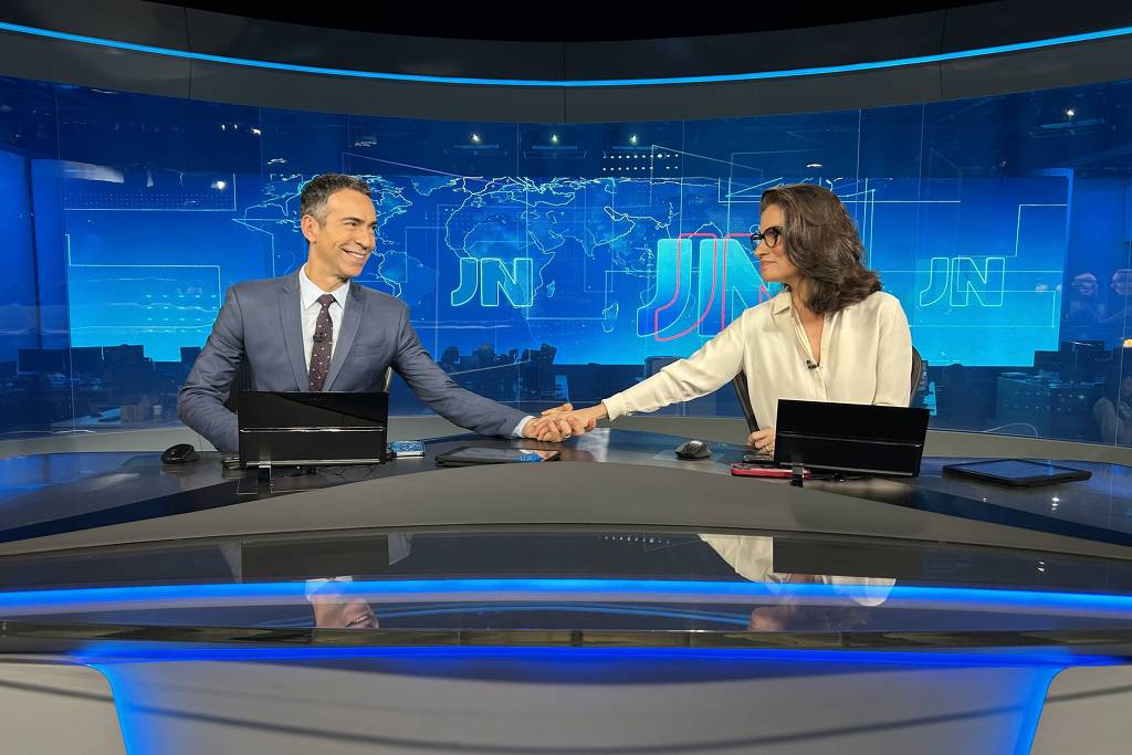 Telespectadores festejam César Tralli no Jornal Nacional - 16/07/2024 - Televisão - F5