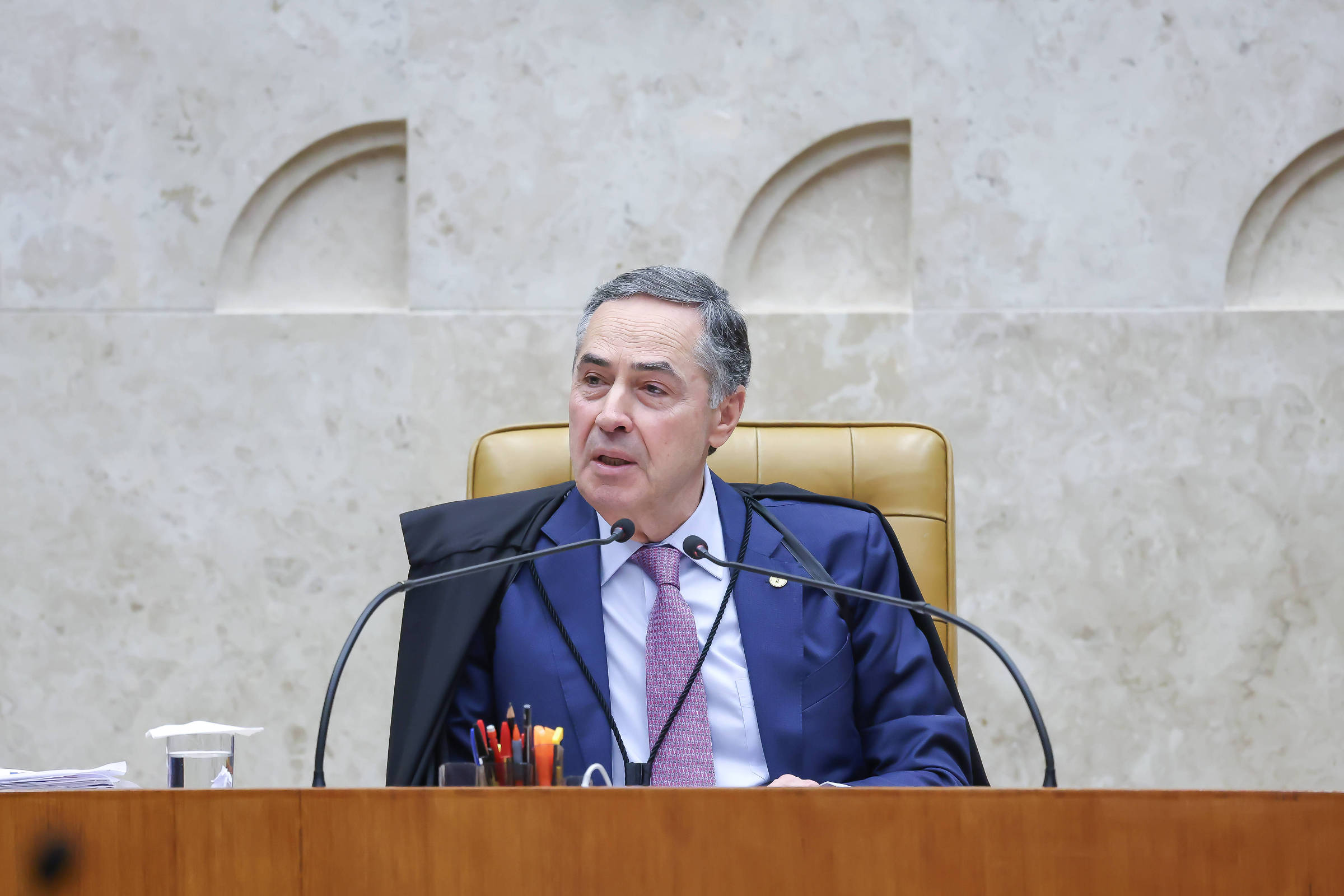 Barroso Reage A Pacote Do Congresso Contra Stf 10 10 2024 Poder Folha